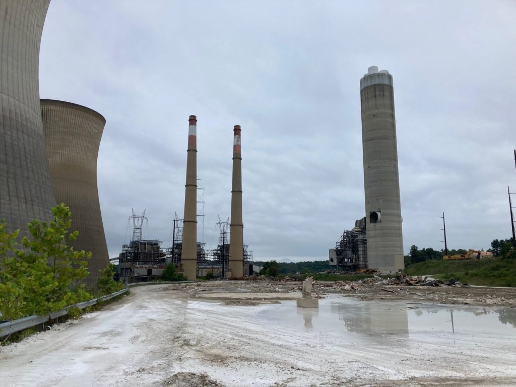 Demolition of smoke stacks at defunct Hatfield Ferry’s Power Plant ...